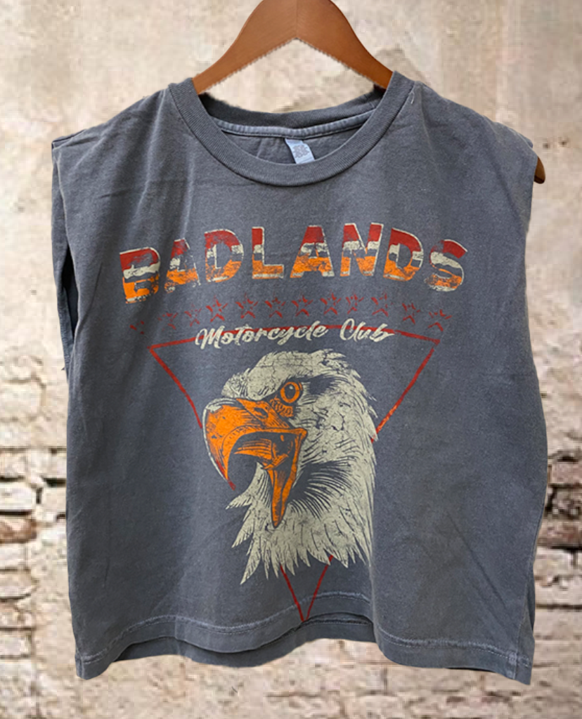 Badlands Moto Club Boxy Midriff Muscle top – Country Deep